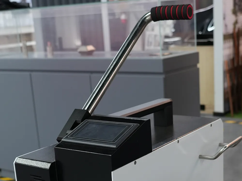 SEAGULL2™ Laser Rust Cleaning Machines - HANTENCNC